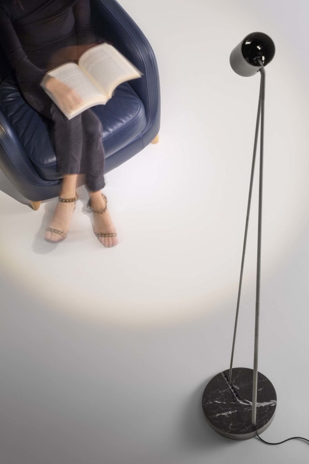 Minimal floor lamp | Boom Olev